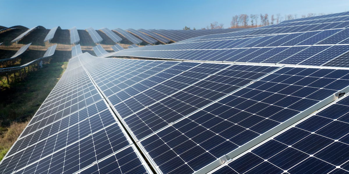 How EV Charging & Solar Integration Transform Home Energy